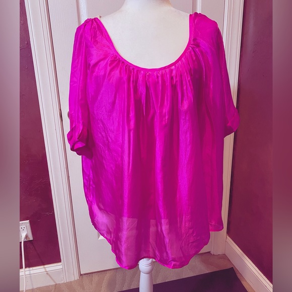 Gretchen Scott Designs | Tops | Nwt Gretchen Scott Silk Swing Top Hot ...